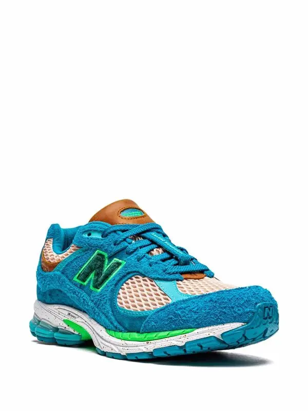 NEW BALANCE X Salehe Bembury 2002r Water Be The Guide Sneakers - Blue