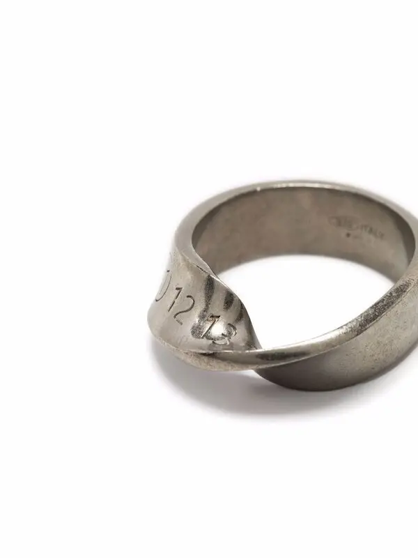 美品Maison Margiela TWIST SILVER BANGLEうでわ Maison Margiela Twisted number-engraved Bracelet | Silver