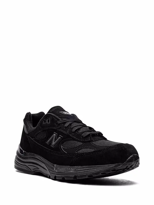 NEW BALANCE M992ea Triple Sneakers - Black
