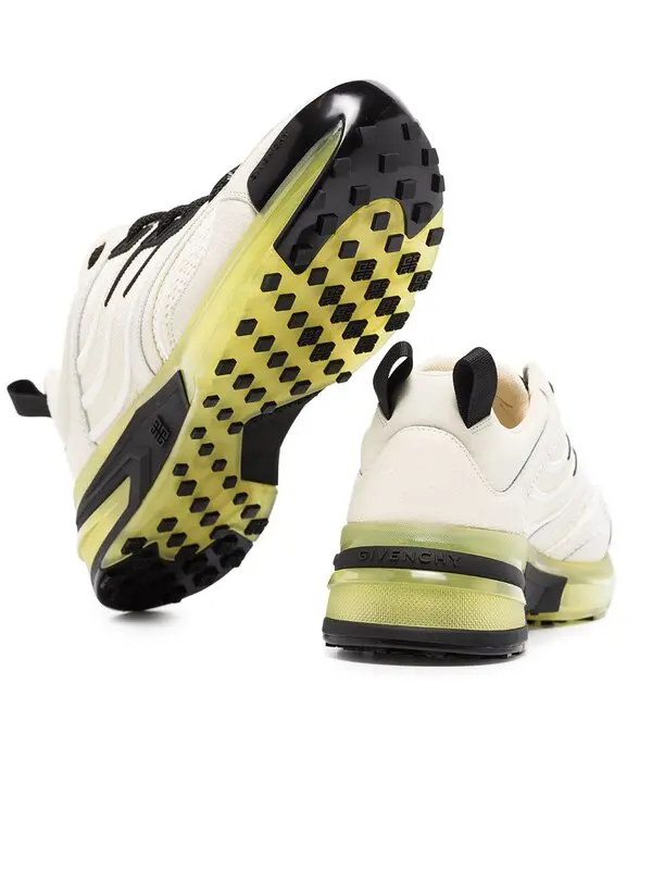 Givenchy Giv 1 Runner Sneakers - Neutrals