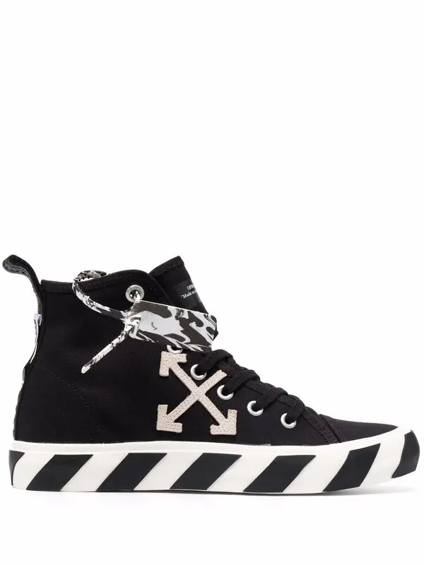 Off-White Vulcanized Mid-top Sneakers - Black