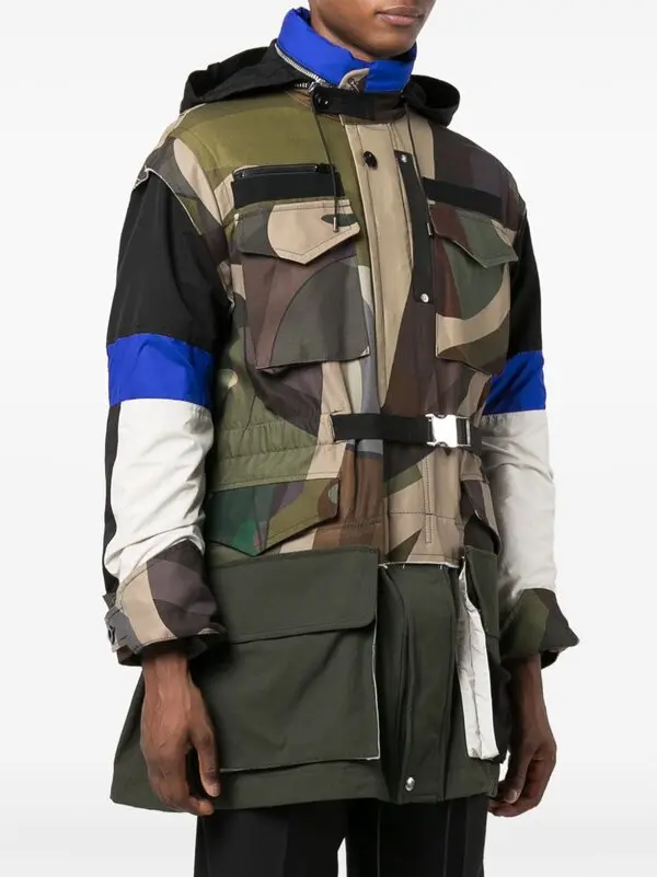 Sacai Camouflage-print Hooded Coat - Green
