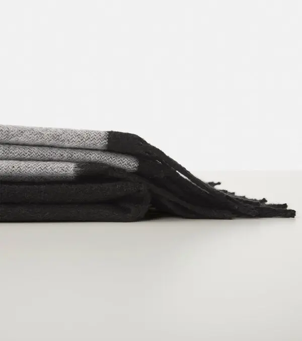 Versace Greca Key And Medusa Blanket