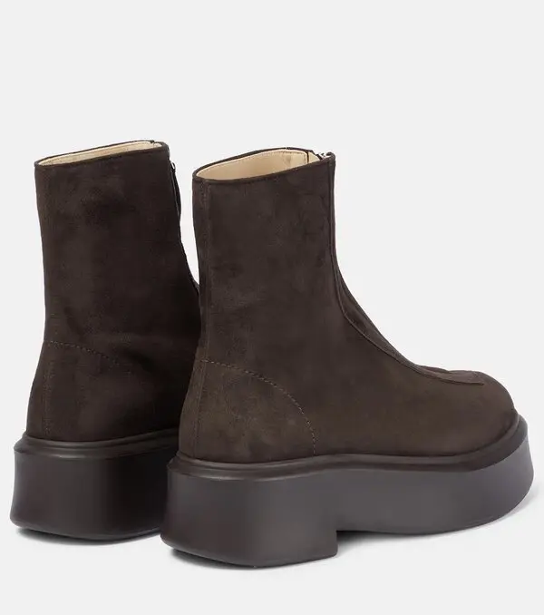 THE ROW Zipped Suede Ankle Boots - Brown