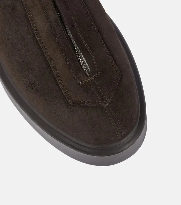 THE ROW Zipped Suede Ankle Boots - Brown