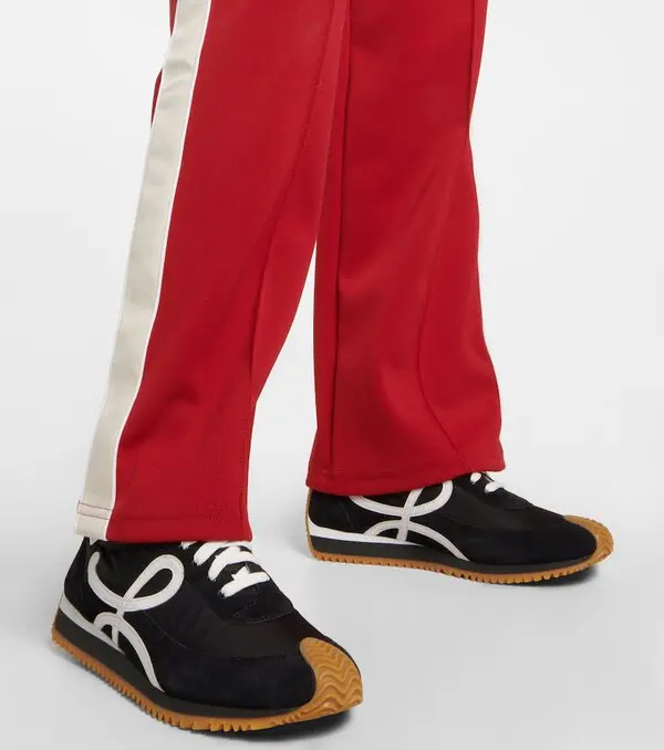 Loewe Flow Runner Sneakers - Black