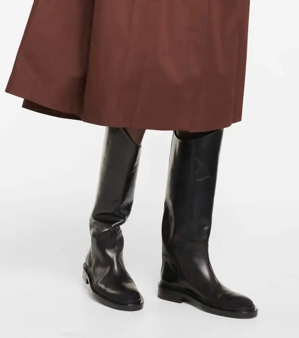 JIL SANDER Leather Riding Boots - Black