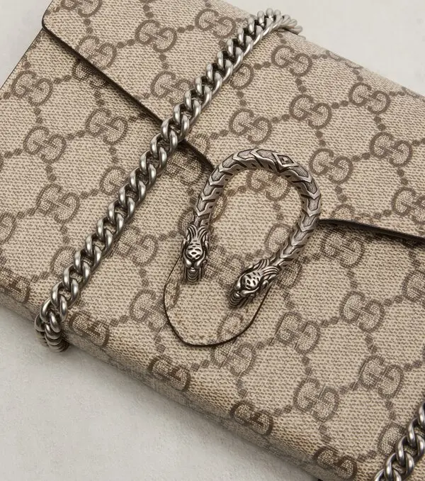 Gucci Dionysus Gg Supreme Clutch
