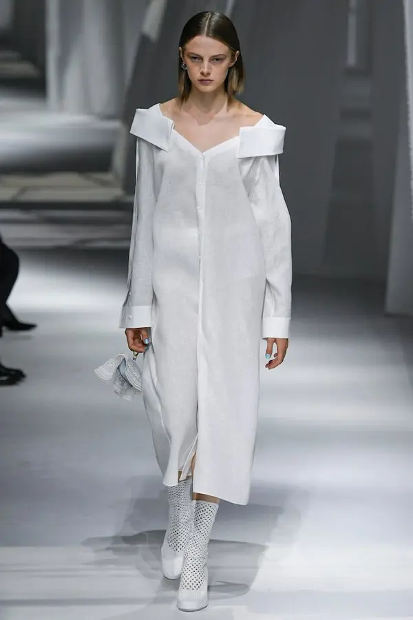 Fendi Off-Shoulder Linen Shirt Dress In White - 50% Off | Editorialist