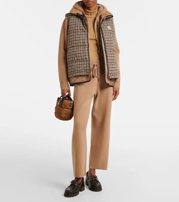 Moncler Wool And Cashmere Sweatpants - Beige