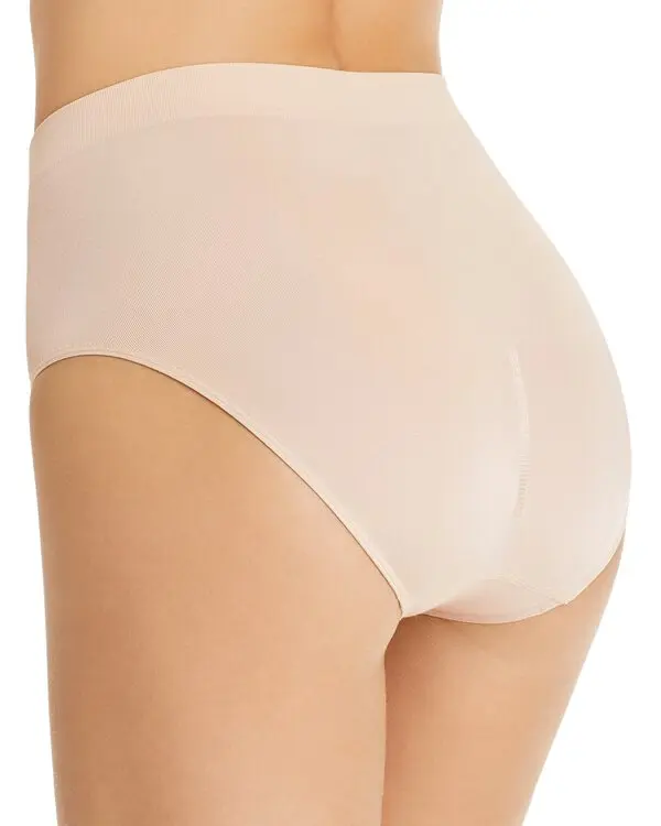 Wacoal B. Smooth Seamless Briefs - Sand