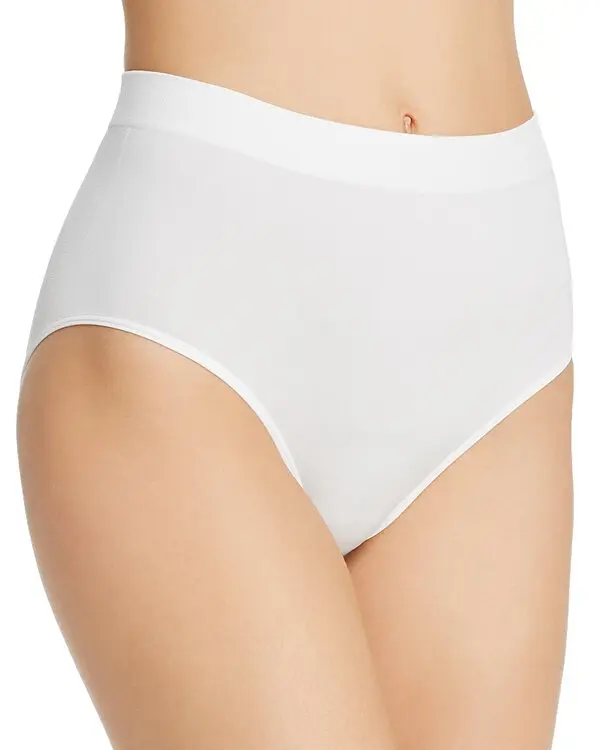 Wacoal B. Smooth Seamless Briefs - White
