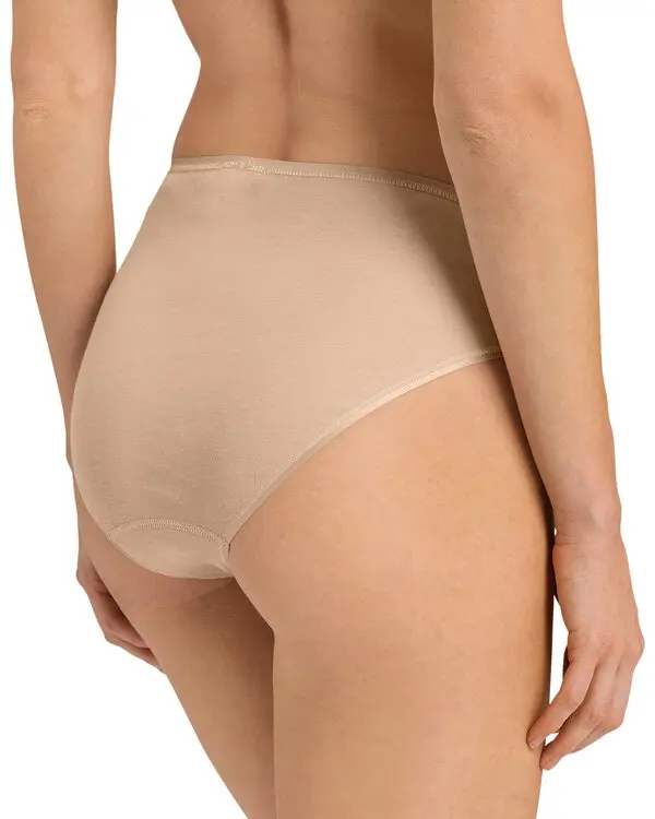Hanro Cotton Seamless High-cut Full Briefs - Beige