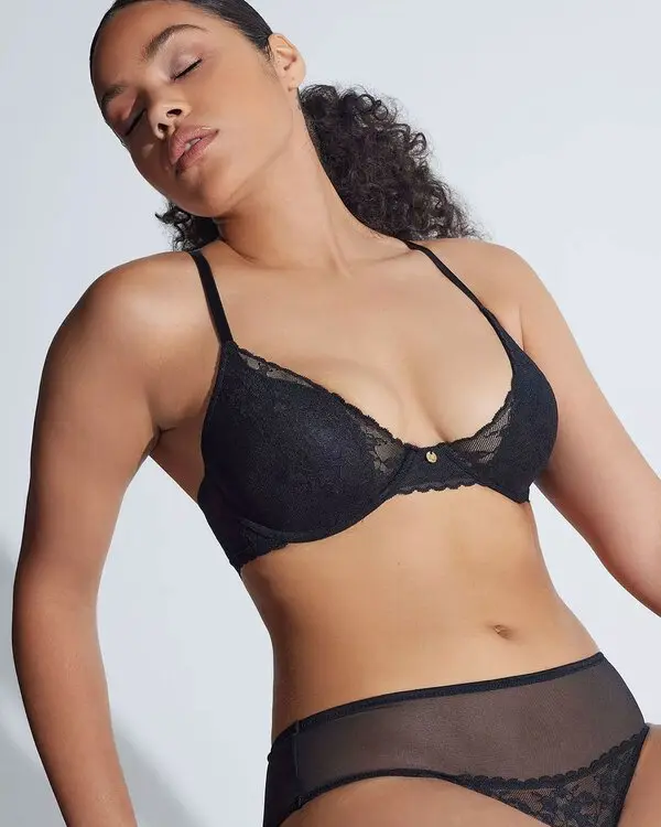 Natori Cherry Blossom Convertible Lace Bra - Black
