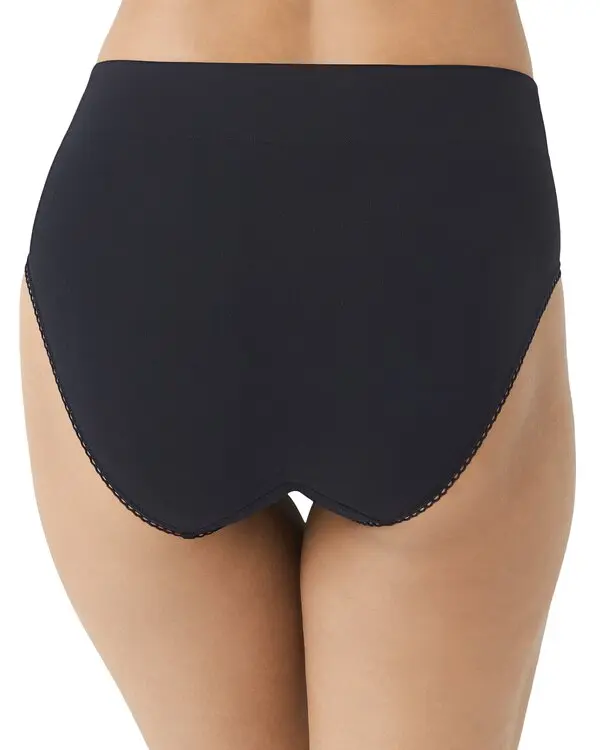 Wacoal Feeling Flexible Seamless Hi Cut Brief - Black