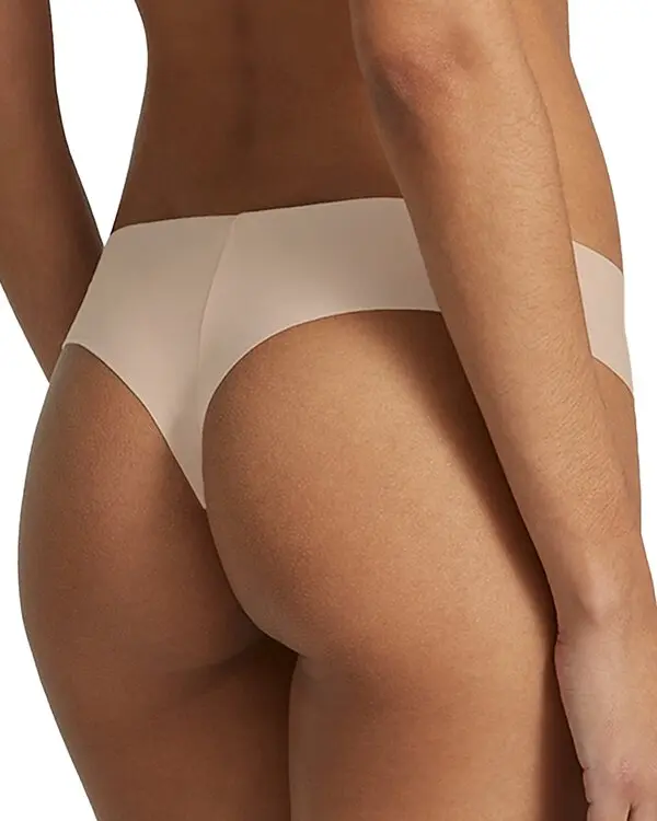 Commando Butter Mid-rise Thong - Beige
