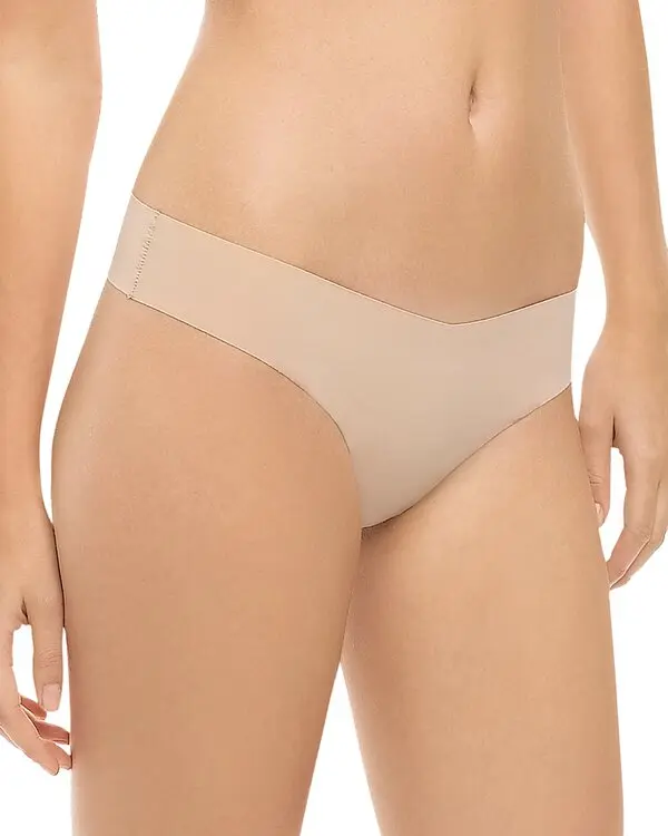 Commando Classic Solid Thong - Beige