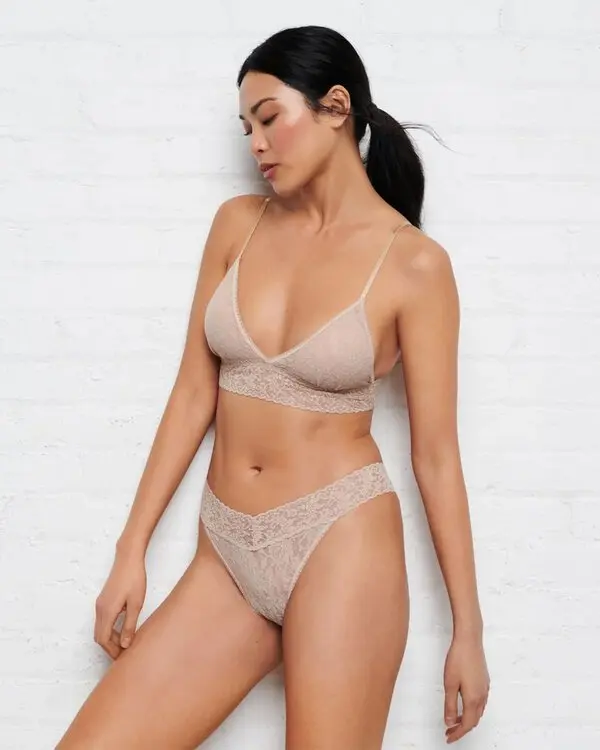 Hanky Panky Signature Lace Original Rise Thong - Chai