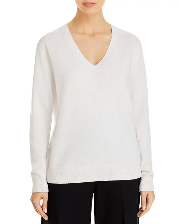 Vince Weekend V-neck Cashmere Sweater - White