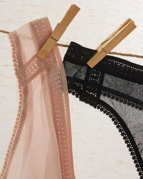 ON GOSSAMER High-cut Thong