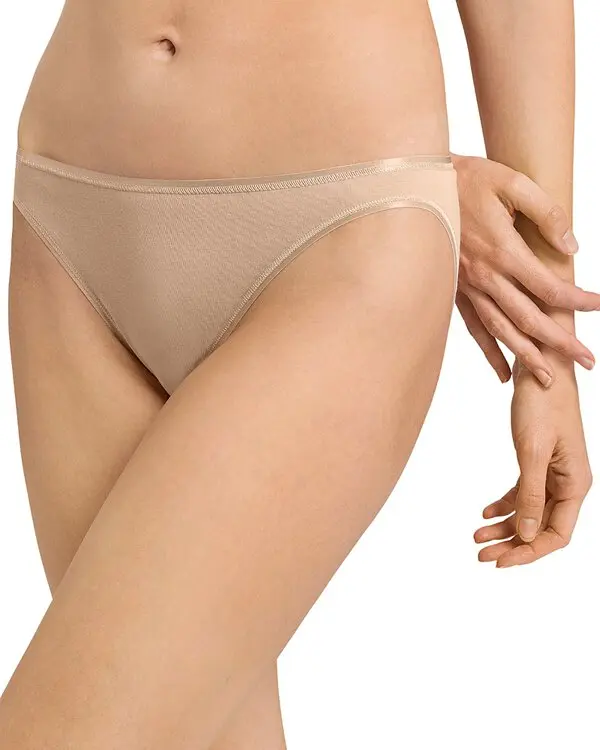 Hanro Cotton Seamless Bikini - Beige