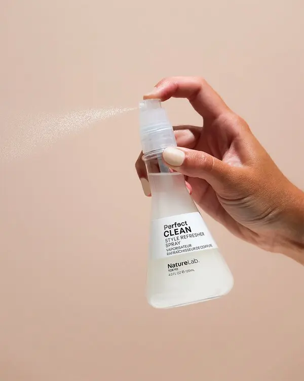 NATURELAB TOKYO Perfect Clean Style Refresher Spray 4 Oz