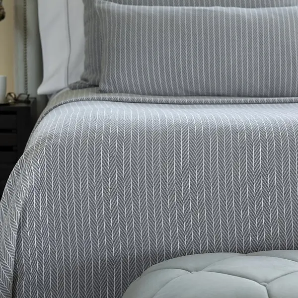 LILI ALESSANDRA Chevron Large Rectangle Pillow - Gray/white