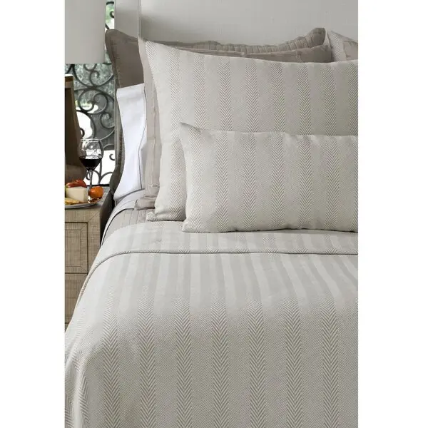 LILI ALESSANDRA Chevron Large Rectangle Pillow - Raffia/white