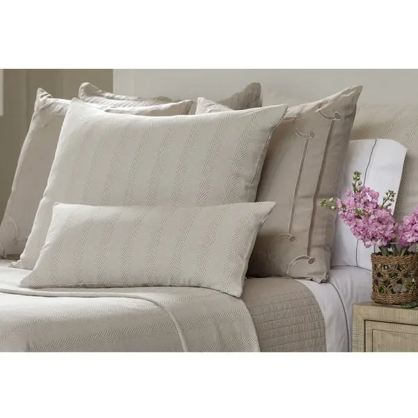 LILI ALESSANDRA Chevron Large Rectangle Pillow - Raffia/white