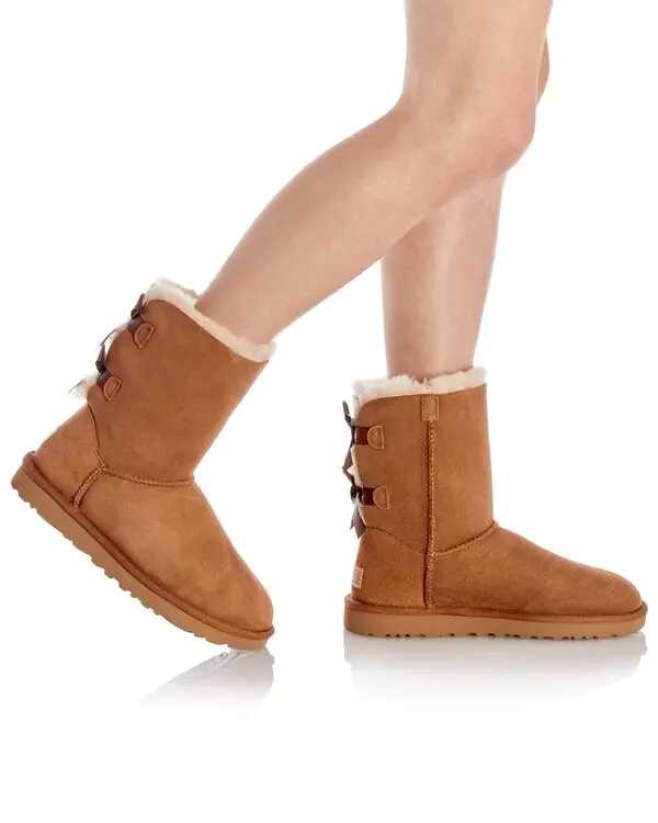 UGG Bailey Bow Boots - Chestnut