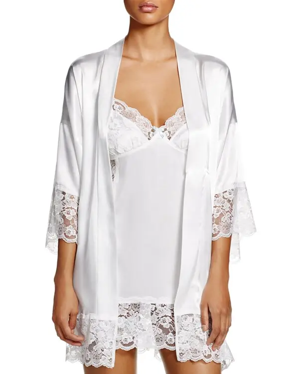 IN BLOOM BY JONQUIL The Bride Wrap Robe