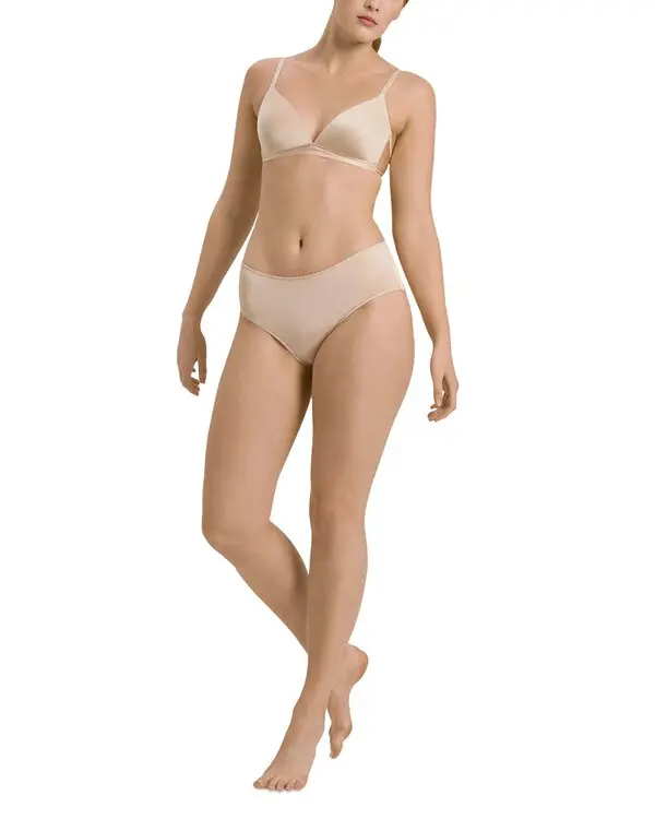 Hanro Satin Deluxe Soft Cup Wireless T-shirt Bra - Natural