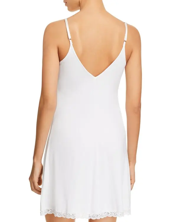 Natori Feathers Essential Chemise