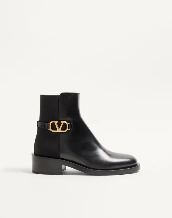 Valentino Garavani Vlogo Signature Ankle Boots - Black