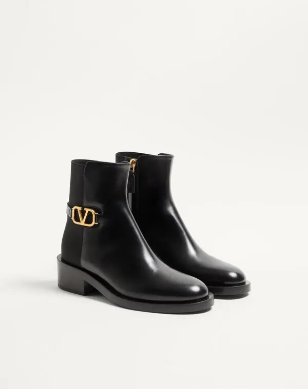 Valentino Garavani Vlogo Signature Ankle Boots