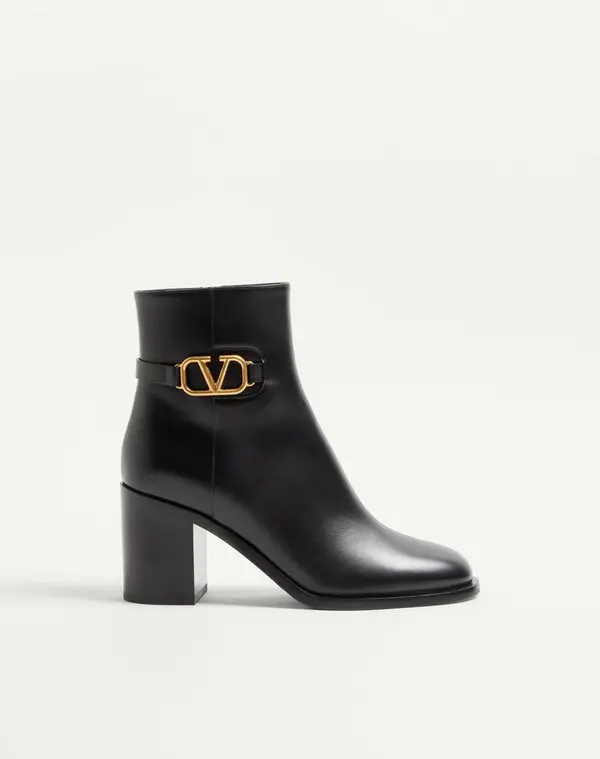 Valentino Garavani Vlogo Signature Ankle Boots - Black