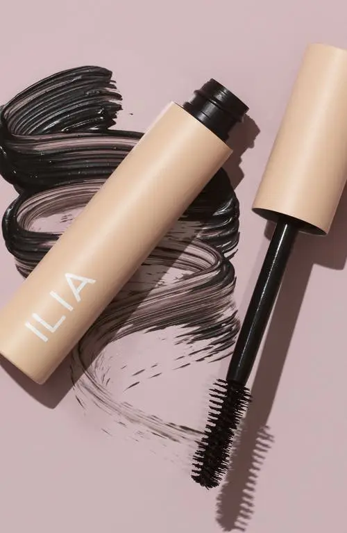 ILIA Fullest Volumizing Mascara - No Colordnu