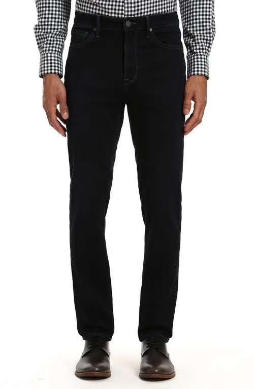 34 Heritage Champ Athletic Fit Jeans