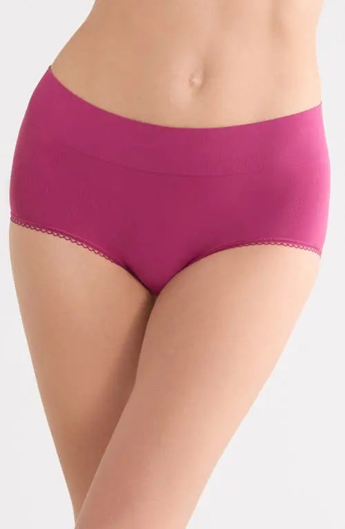 Wacoal Feeling Flexible Briefs - Raspberry Coulis