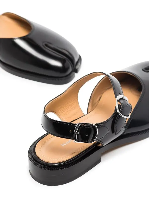 MAISON MARGIELA Tabi Leather Sandals - Black