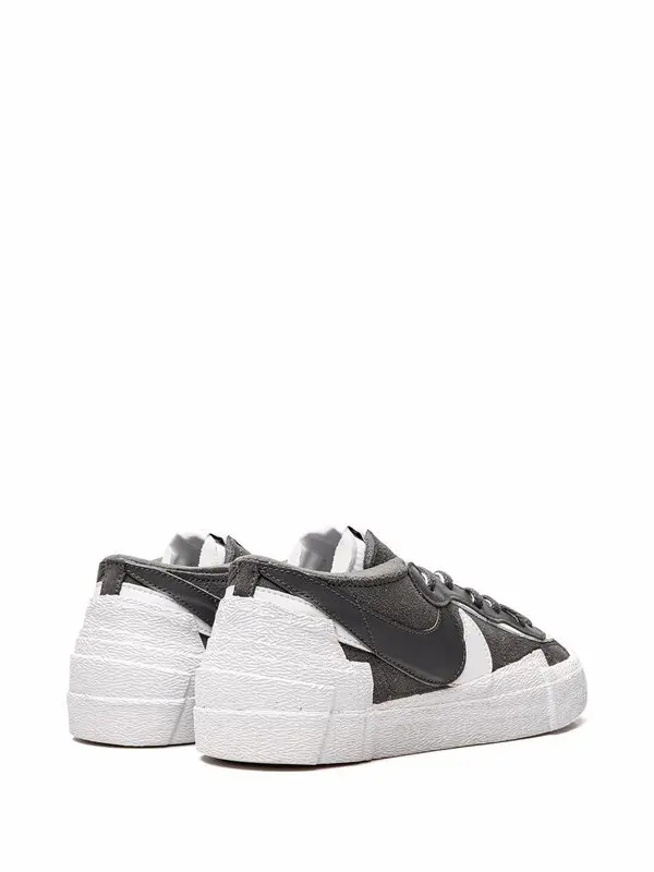 Nike X Sacai Blazer Low Sneakers - Grey