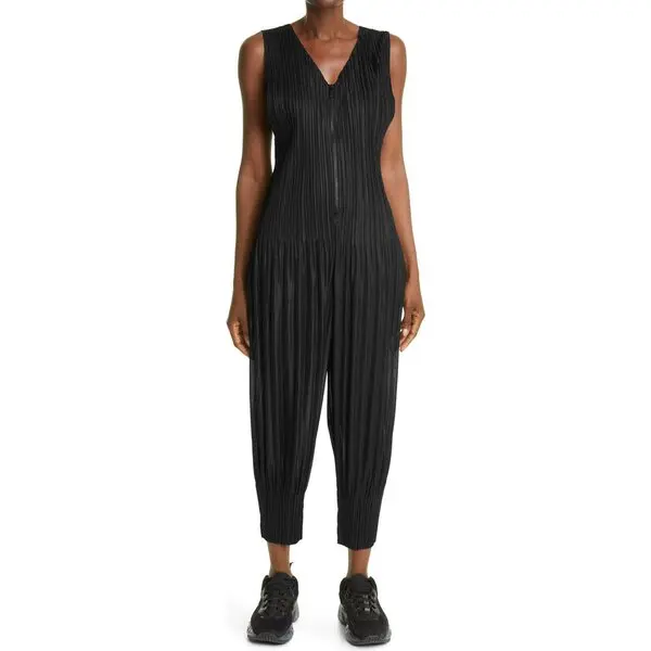Issey Miyake Pleated Sleeveless Jumpsuit - Black