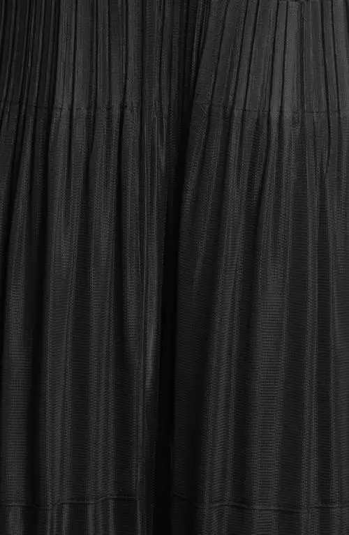 Issey Miyake Pleated Sleeveless Jumpsuit - Black