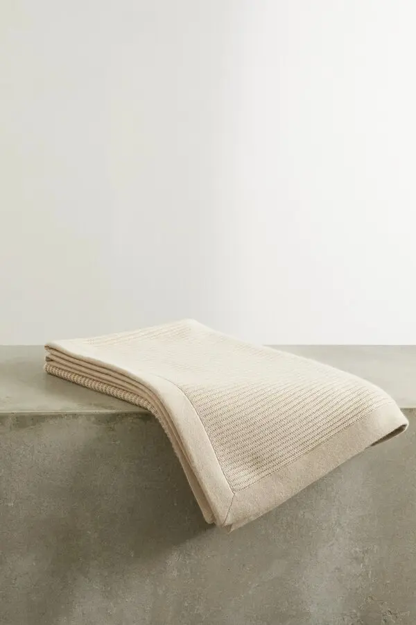 Brunello Cucinelli Ribbed Cashmere Blanket - Neutrals