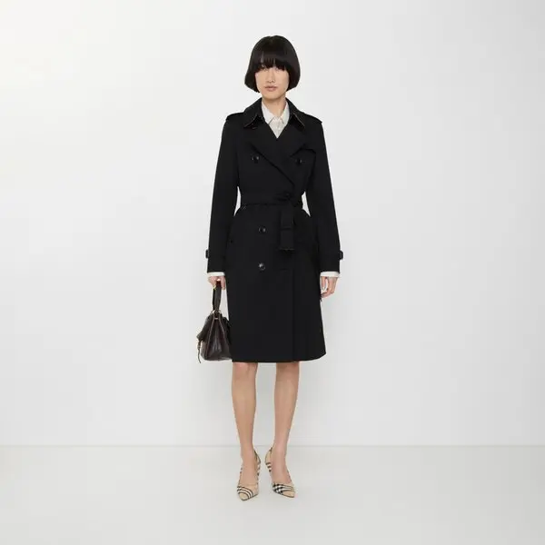 Burberry The Kensington Heritage Trench Coat