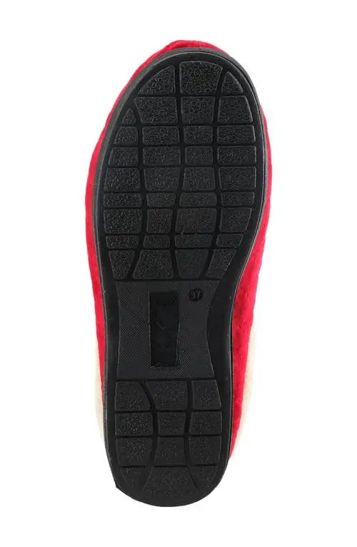 SPRING STEP SHOES Quilted Fleece Slippers - Red