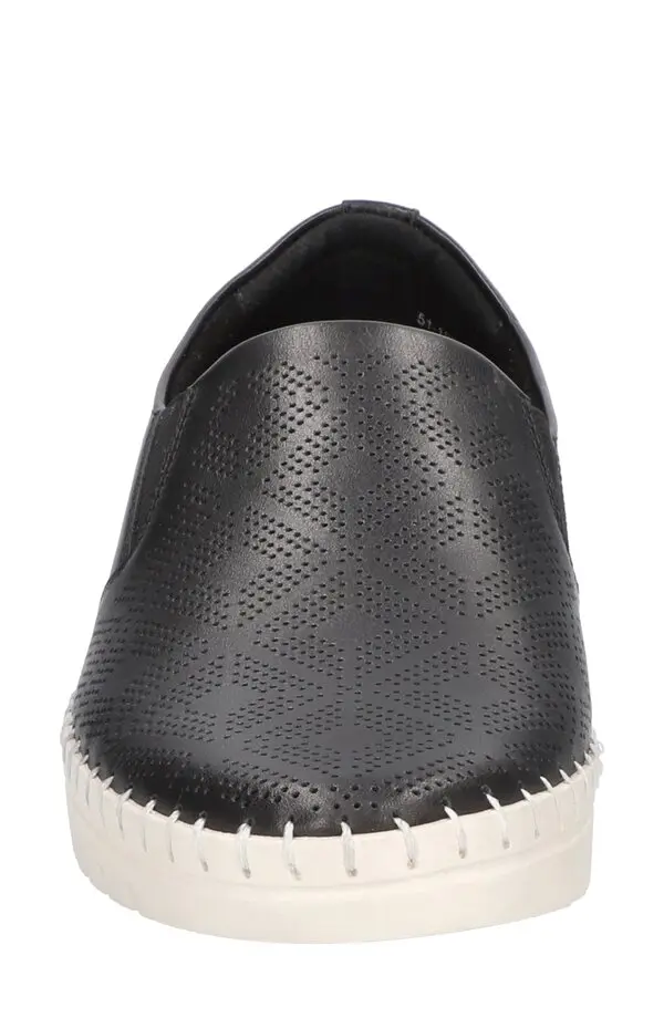 BELLA VITA Avianna Slip-on Sneaker