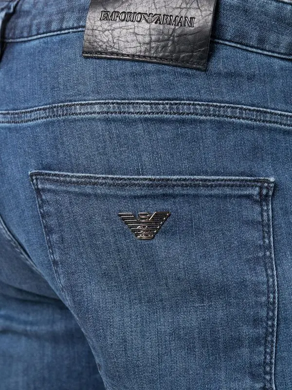Emporio Armani J06 Slim-fit Jeans - Blue