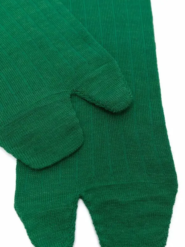 MAISON MARGIELA Ribbed Tabi Socks - Green