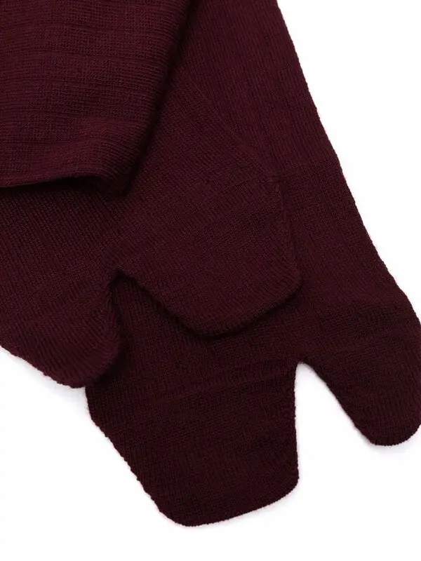MAISON MARGIELA Tabi Knee-high Socks - Red